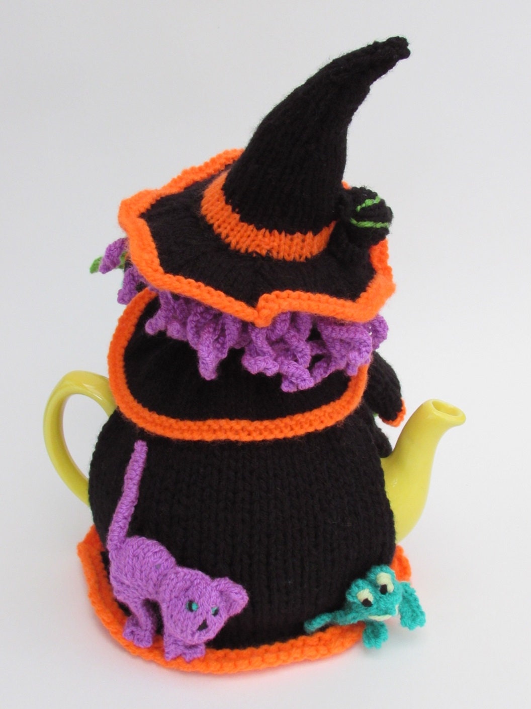 Witches Brew Tea Cosy Knitting Pattern to Knit Your Own Spooky ...