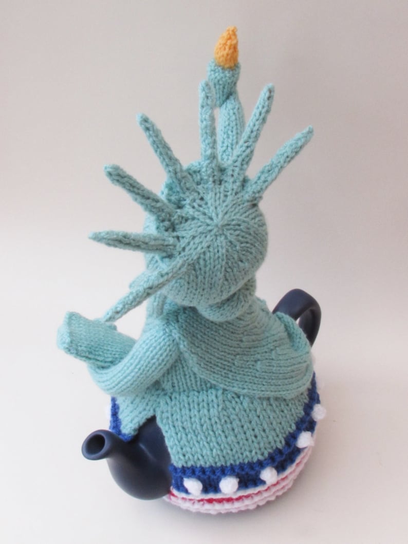 Statue of Liberty Tea Cosy Knitting Pattern to Knit This Amazing ...