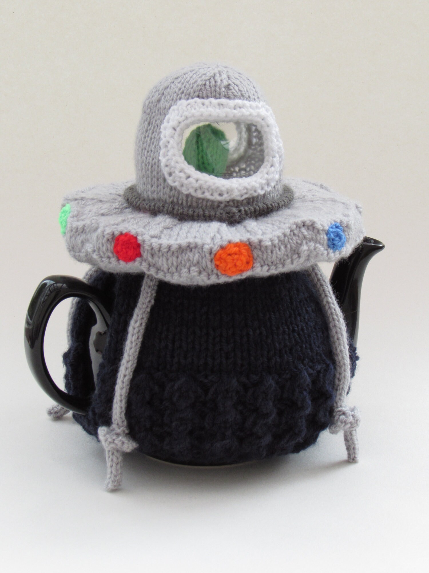 Alien Spaceship Tea Cosy Knitting Pattern - Etsy