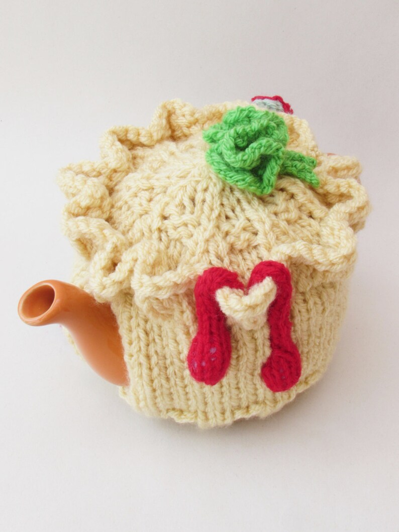 Sweeney Todd Pie Tea Cosy Knitting Pattern to Knit Mini Sized - Etsy
