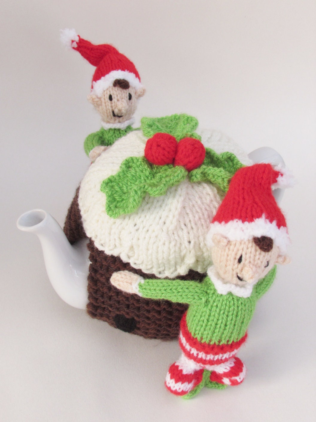 Elves and Christmas Pudding Tea Cosy | Etsy