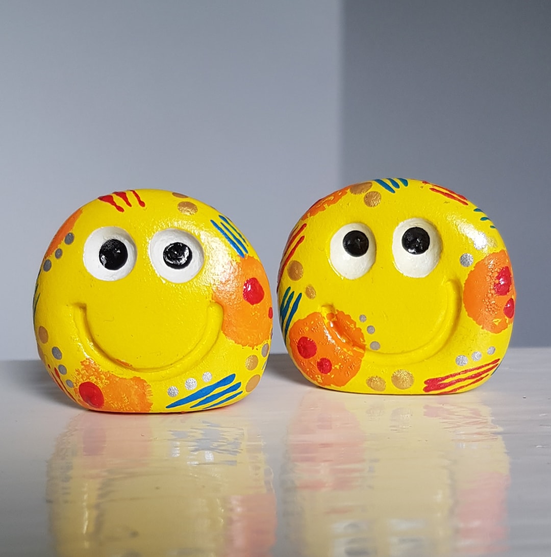 Sunny Happy Smiling Face I'm Happy Whimsical Clay Pocket Token Charm of ...