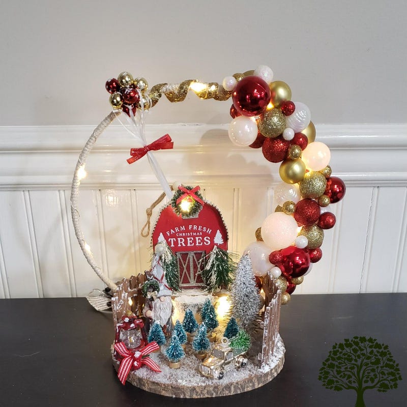 Hoop Centerpiece - Etsy