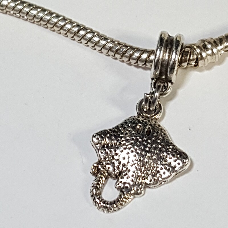 Stingray Charm - Etsy