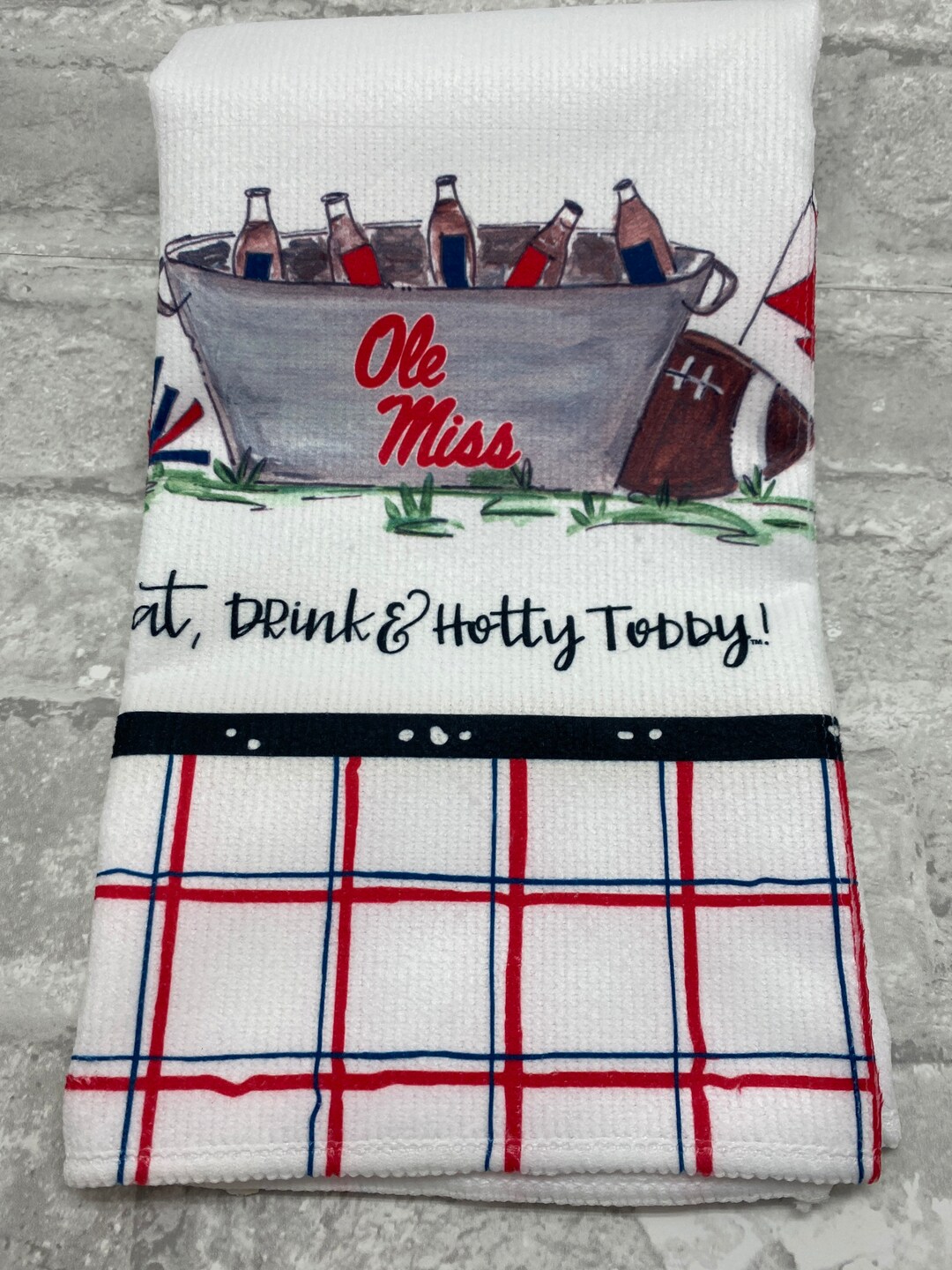 College Dish Towel - Ole Miss - Great for the Kitchen, Bar, or ...