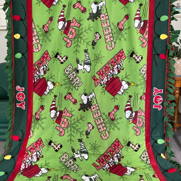 Peanuts Christmas - Etsy