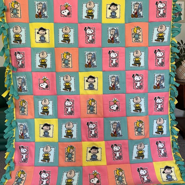 Peanut Characters - Etsy