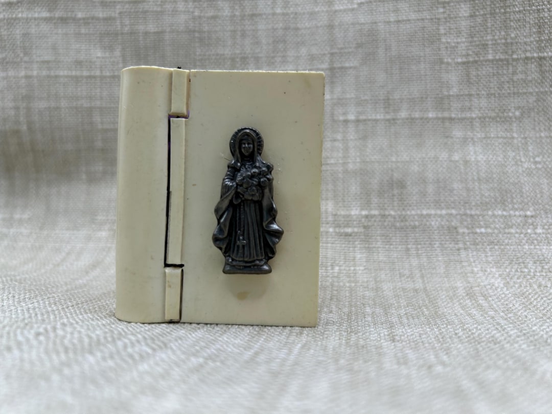 SALE - Beautiful Saint Therese of Lisieux Mini Book - Diana D Darden ...