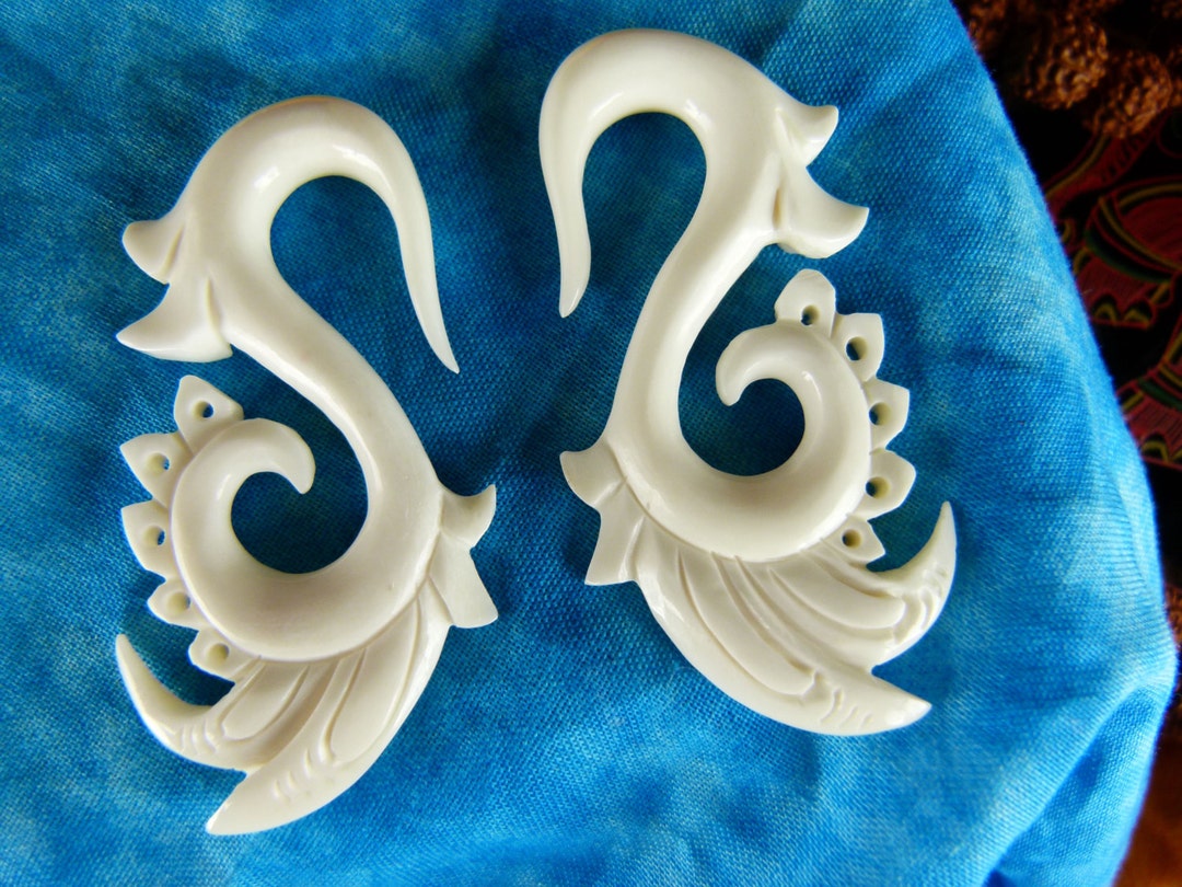 Bone 6mm Stretching Taper Earring Plugs 6mm 2 Gauge Bone Stretching ...