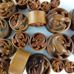 Hand Carved Wood Gecko Lizard Plugs (pair) - PA02 - Etsy