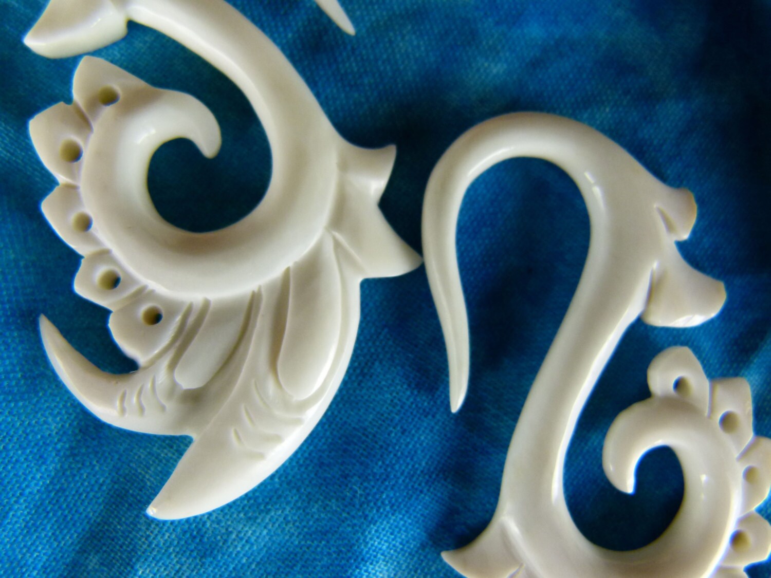 Bone 3 Mm Stretching Taper Earring Plugs 3mm 8 Gauge Bone - Etsy