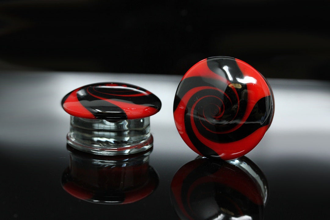 Black and Red Pinwheel Glass Plugs (pair) - G066 - Etsy
