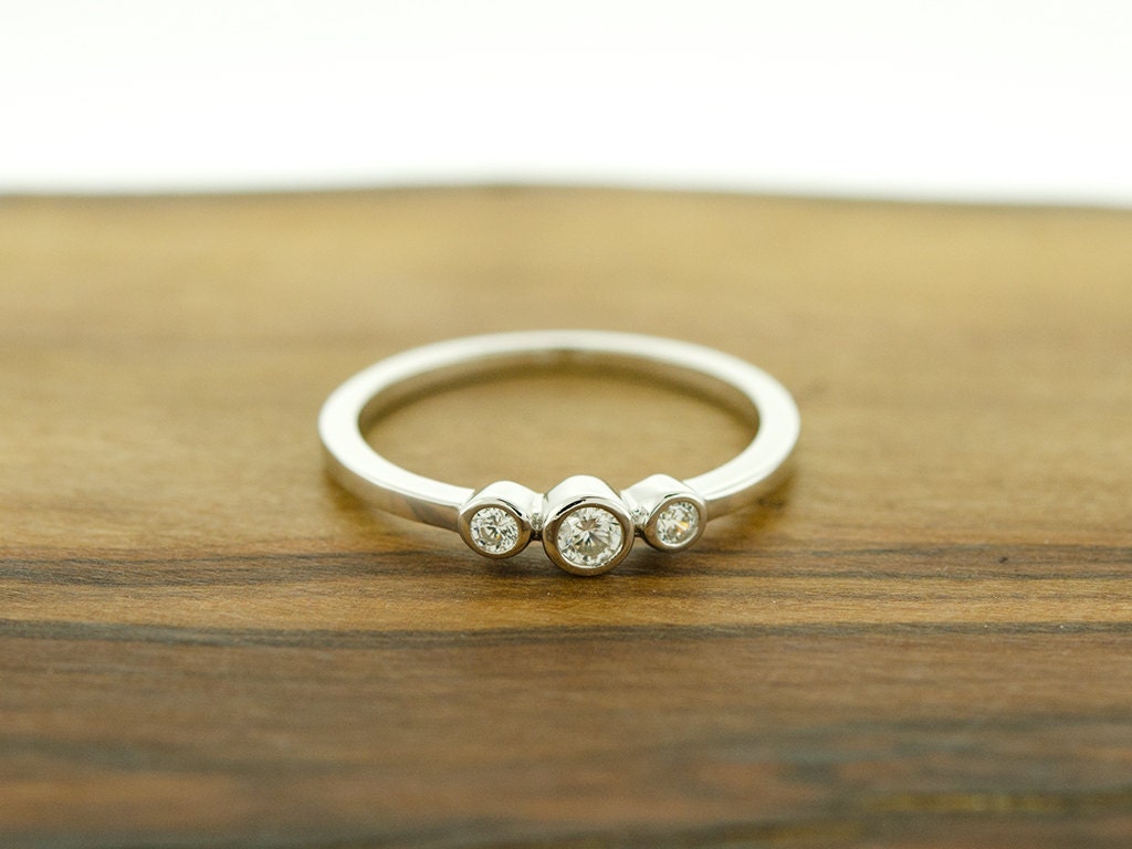 925 Sterling Silver Three Stone Dainty Minimalist CZ Ring | Etsy