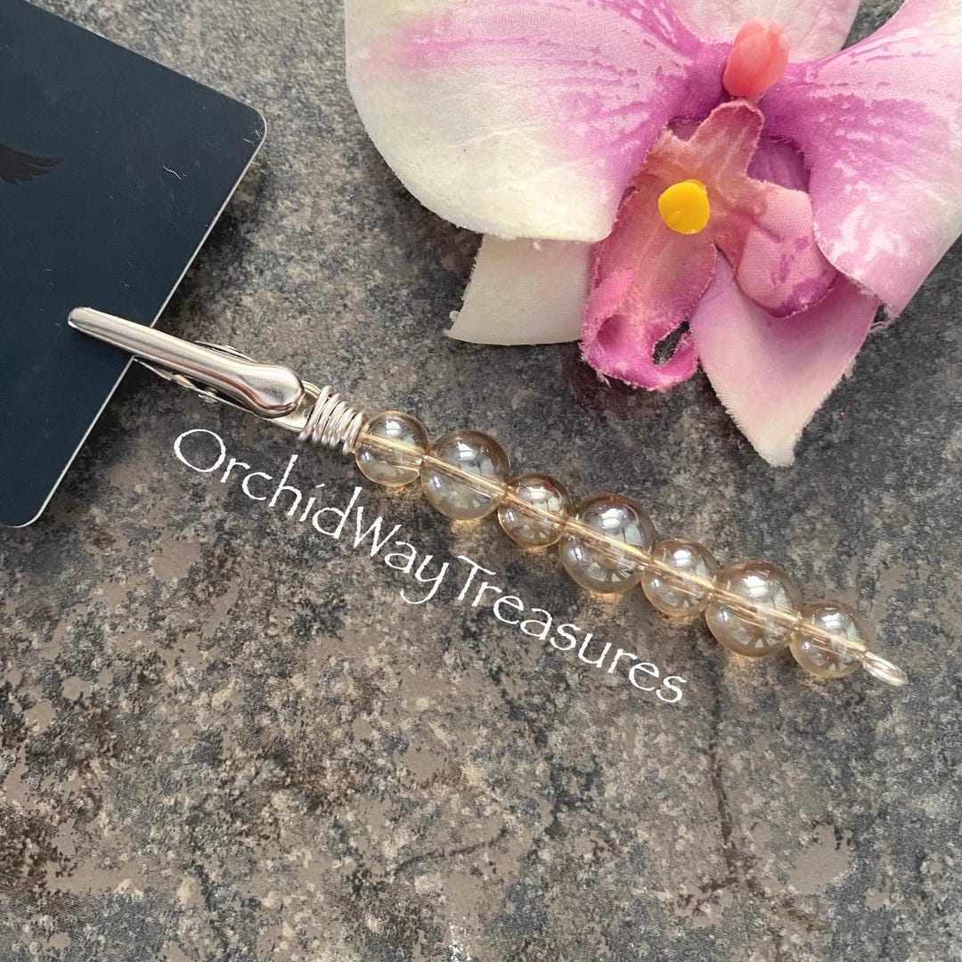 Atm-multi-use Clip W/amber Glass Beads Bracelet Helper Credit Card Clip ...