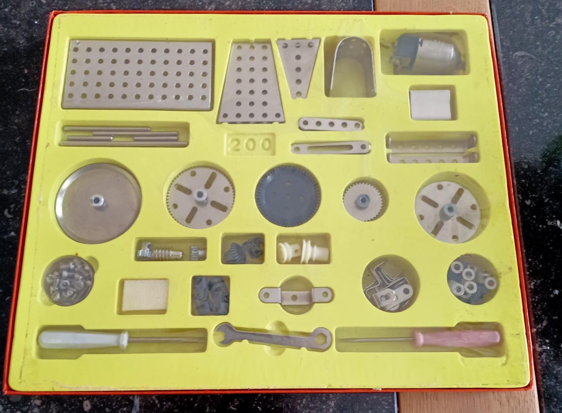 Construction Metal Building Kits 100,101 and 110 (counterpart or ...