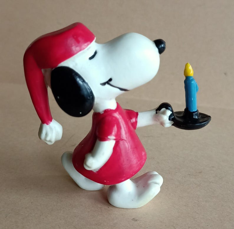 Vintage United Features Peanuts Snoopy Sleep Walking With a Candle Made ...
