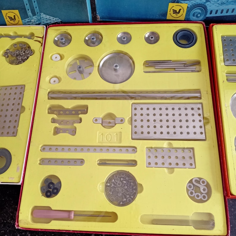 Construction Metal Building Kits 100,101 and 110 (counterpart or ...