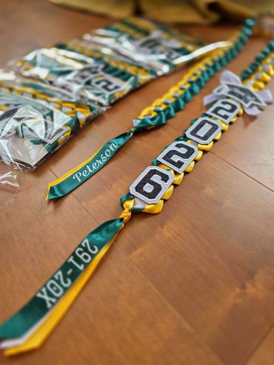 Custom Ribbon Lei – Hunter Green & Yellow Gold Graduation Lei - Etsy