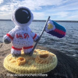 Crochet Pattern- One Small Step (astronaut on a Moon Base With Pride ...