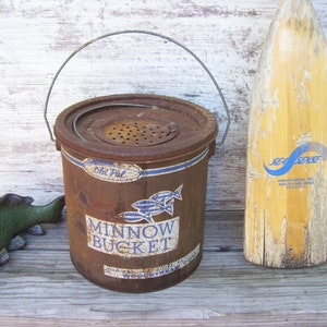 Old Pal Bait Bucket Minnow Fishing Floating Bucket Woodstream Lake ...