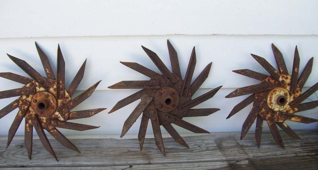 Metal Rotary Blade Farmhouse Spiked Hoe Rustic Primitive Field Wheel ...