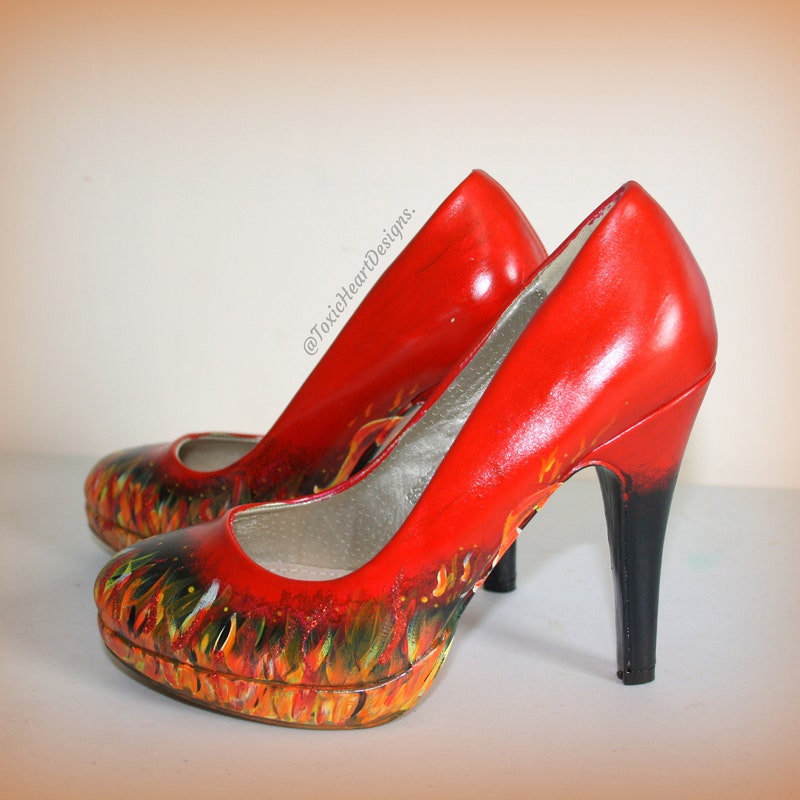 Horror Heels - Etsy