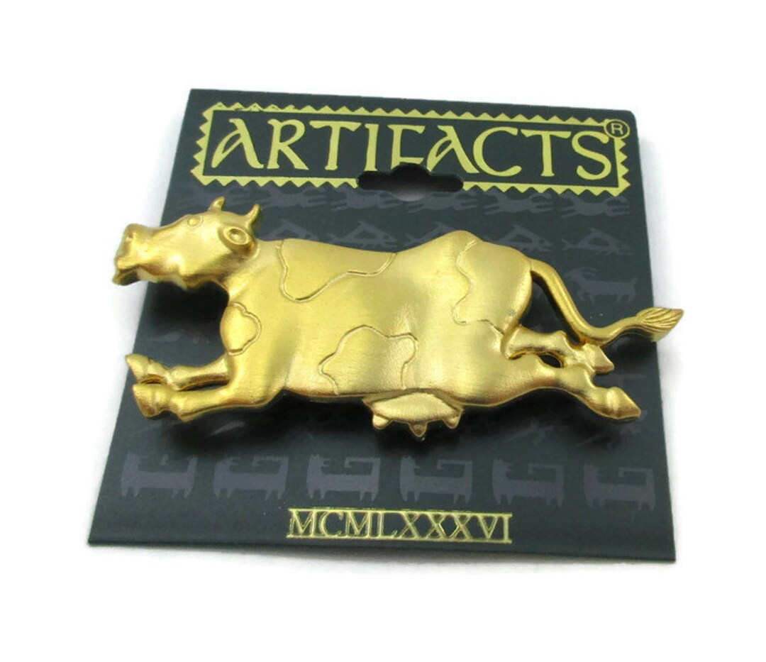 JJ Jonette Gold Tone Cowing Jumping Over Moon Pin Metal Brooch Pin NOS ...