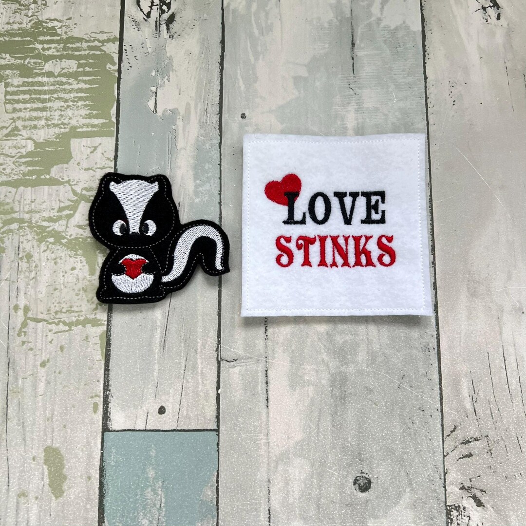 Love Stinks Valentine's Day Card Finger Puppet, Pretend Play ...