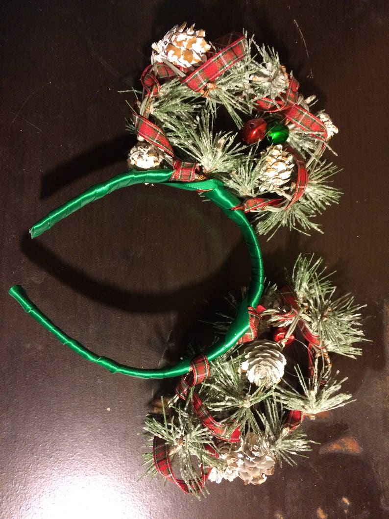 Jingle Bells Minnie/mickey Disney Ears - Etsy Jingle Bells Minnie/mickey Disney Ears - Etsy