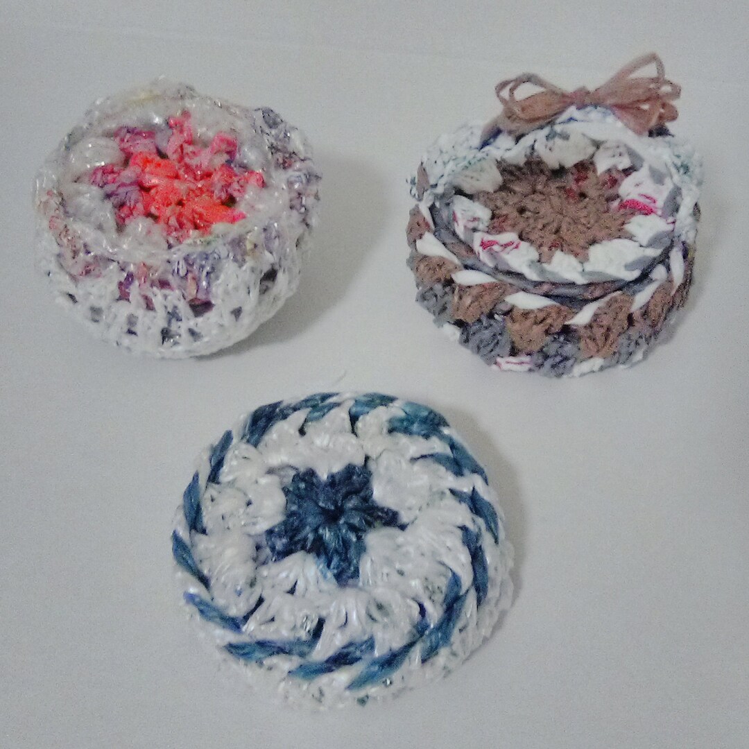 Reduce REUSE Recycle! Plarn Coasters Made From Plastic Bags to Support ...