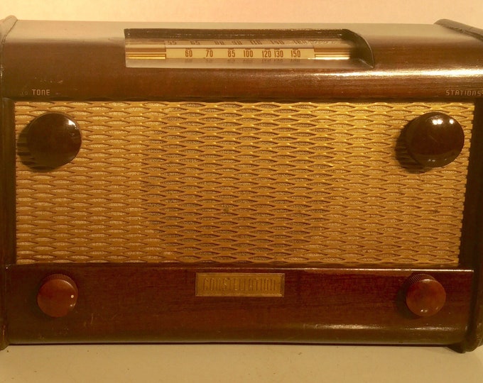 Antique Constellation Table Top Radio Model 1126 - Working With Ipod ...