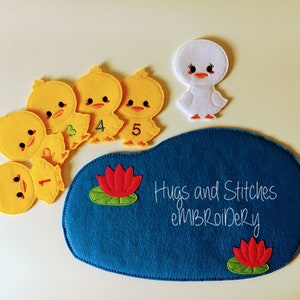 Five Little Ducks Went Swimming One Day Finger Puppet Set | Nursery ...