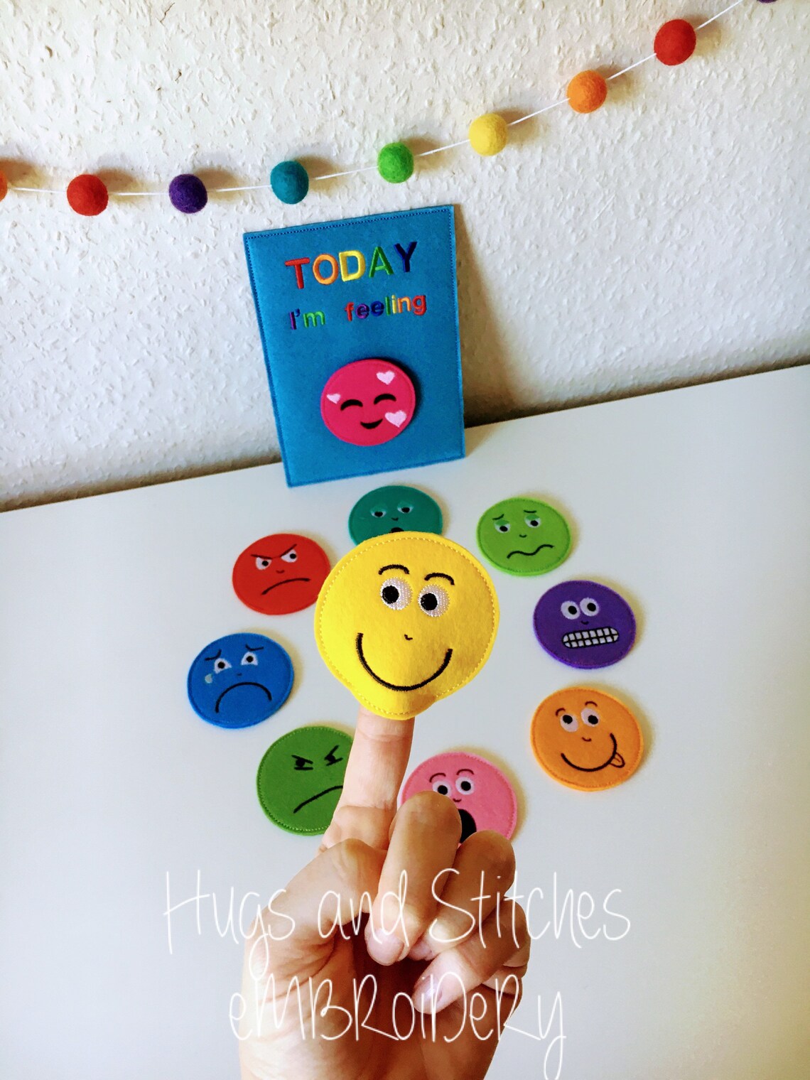 11 Piece Emotions Finger Puppet Set and Felt Board Teaching | Etsy
