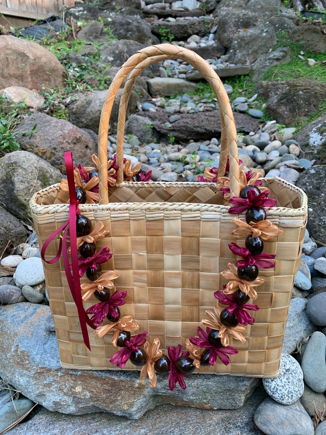 Hawaiian Maroon Red and Gold Kukui Nut Ribbon Lei - Etsy