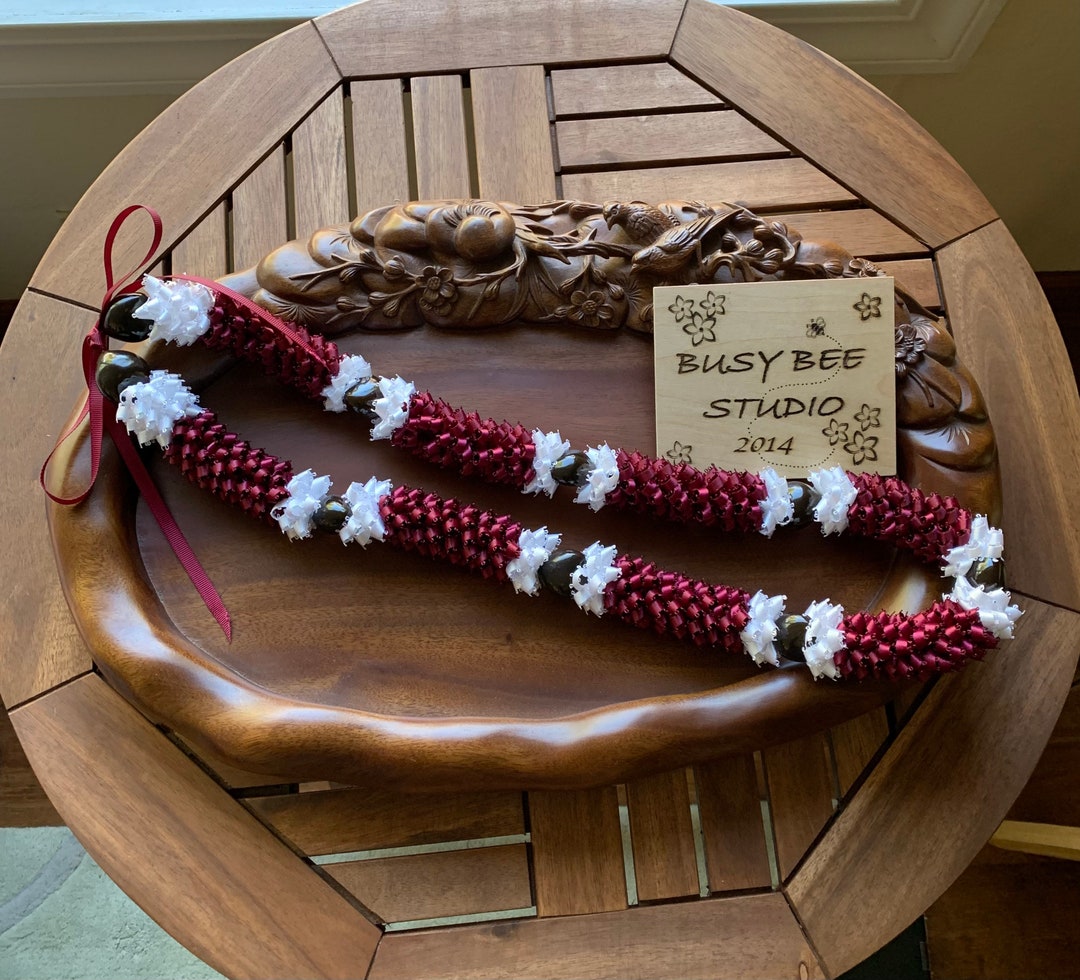 Hawaiian Pikake Maroon Burgundy Red and White Kukui Nut Ribbon Lei (1 ...