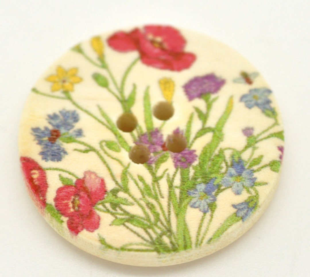Wild Flower Garden Design Wooden Buttons 30mm. Sewing Knitting ...