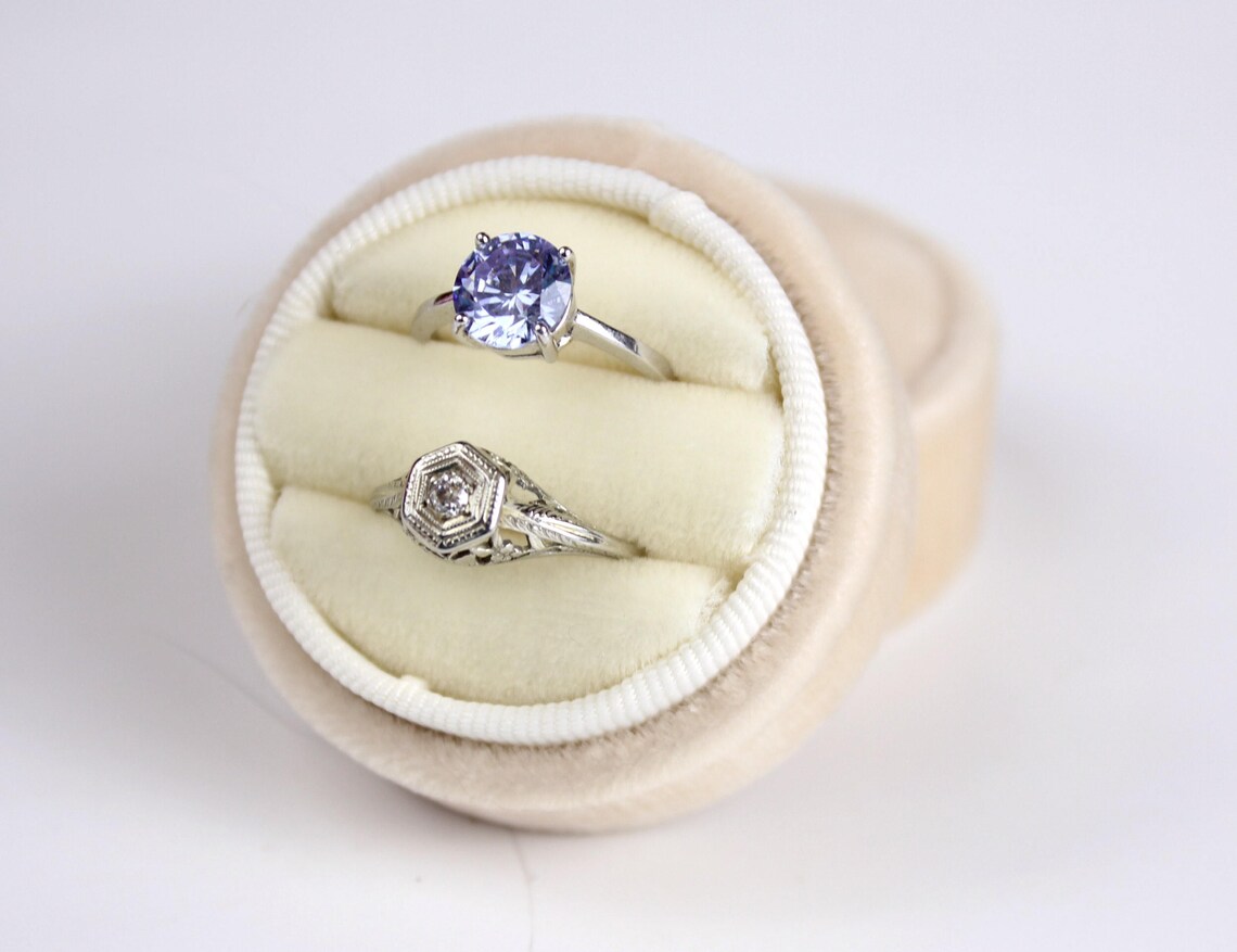 Velvet Ring Box in Champagne Velvet Circle Box for Weddings, Heirloom ...