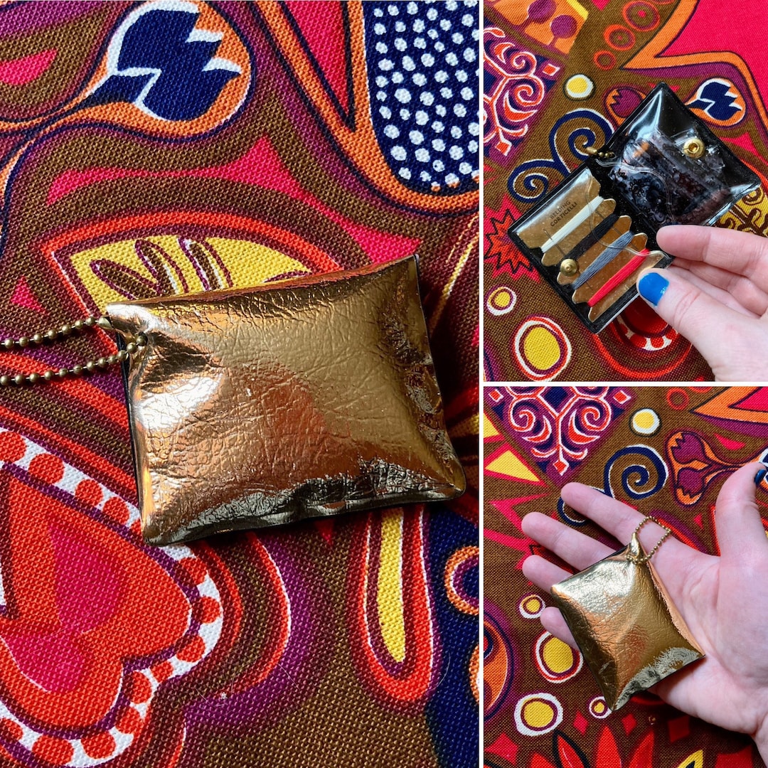 Vintage 60s Pocket Rain Bonnet & Sewing Kit Keychain / 60s Rain Bonnet ...