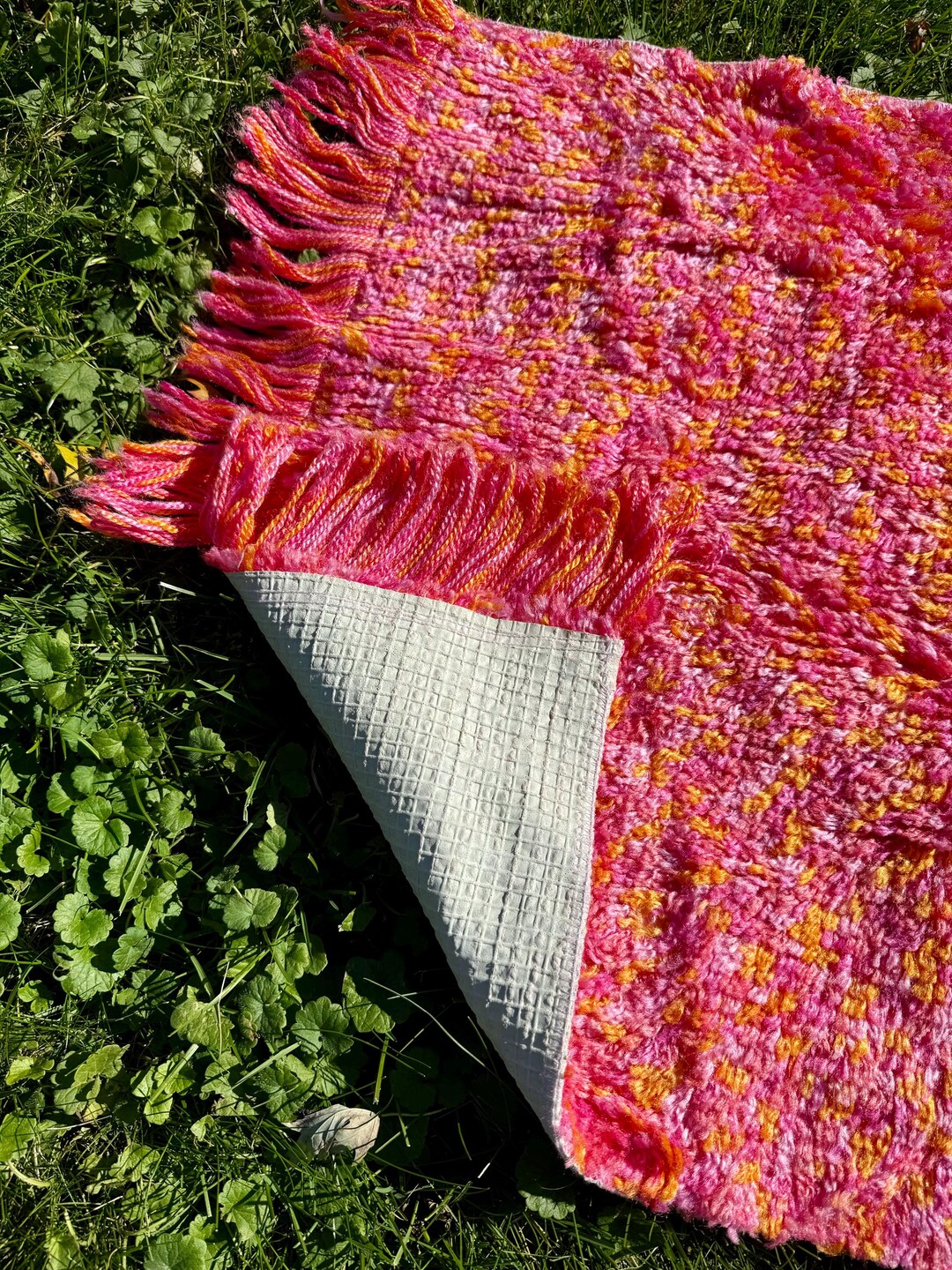 Vintage 60s/70s Mod Pink & Orange Rug With Fringe / Vintage Mid Century ...
