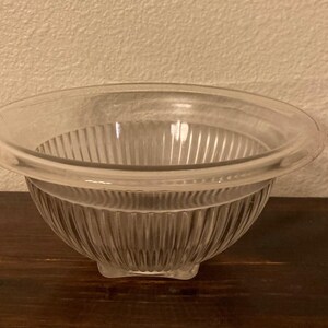 Vintage Depression Glass Ribbed Mixing Bowls Set of 4 - Etsy