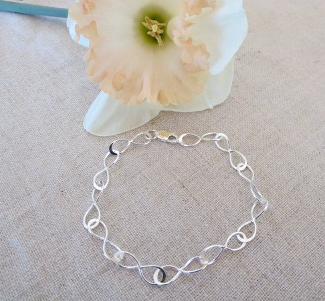 Infinity Link Bracelet or Necklace - Etsy