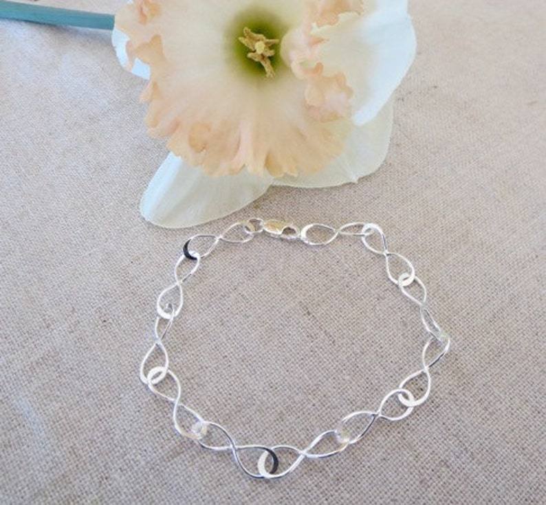 Infinity Link Bracelet or Necklace - Etsy