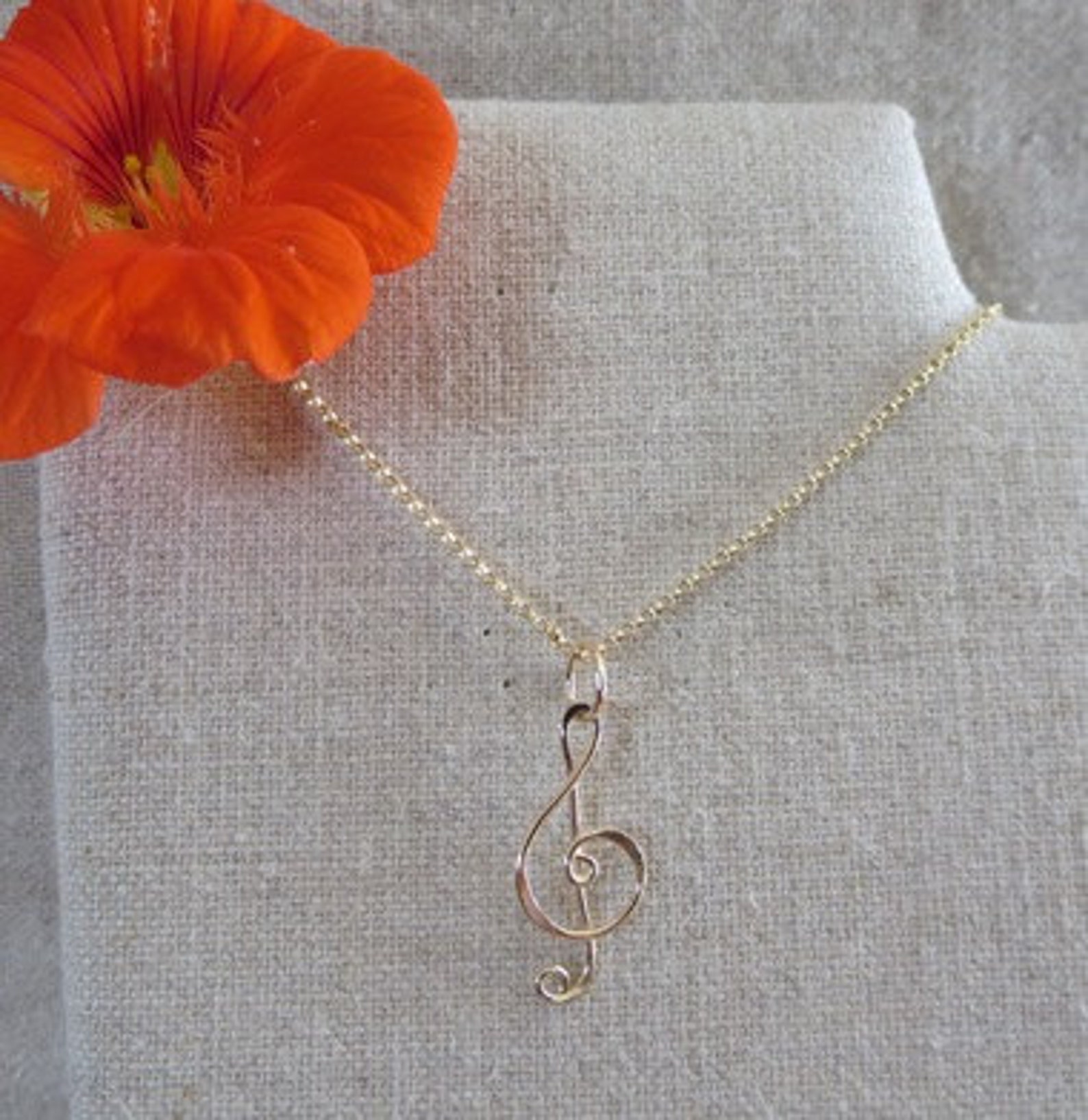 Treble Clef Pendant Necklace - Etsy