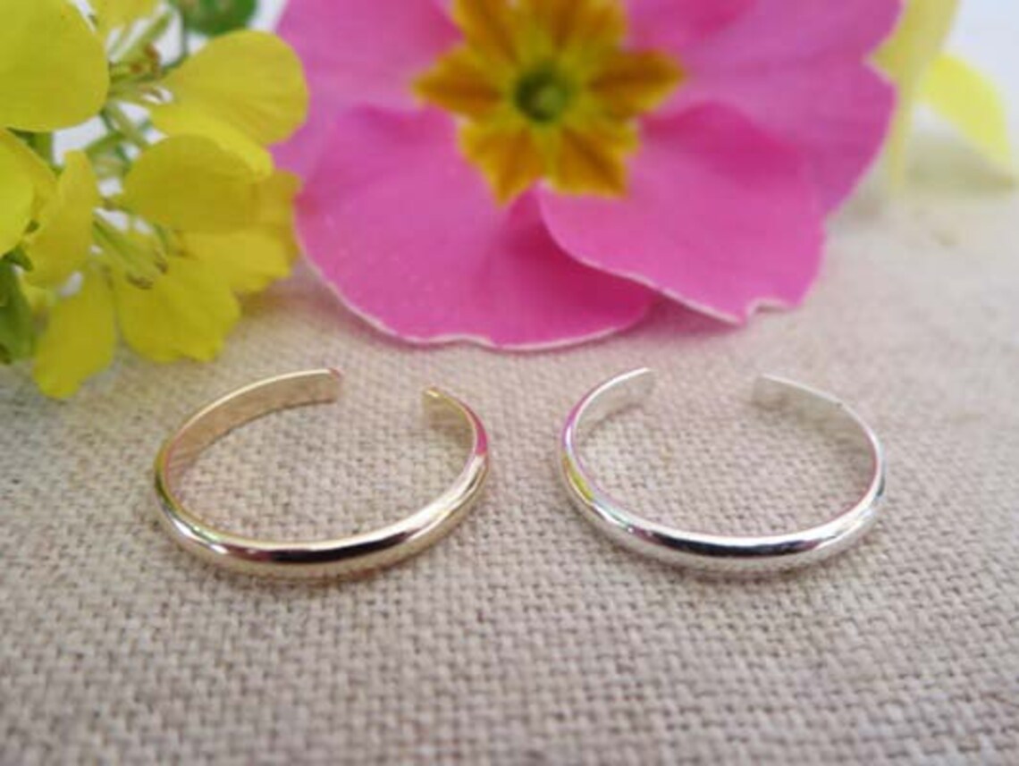 Elegant Toe Rings - Etsy