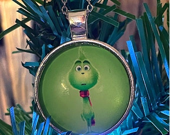Grinch Necklace, Crystal Grinch Necklace, the Grinch Who Stole ...