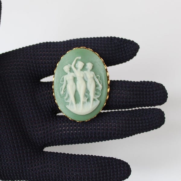 Green Cameo - Etsy