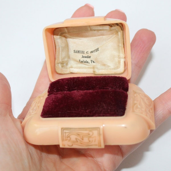 Antique Ring Box - Etsy