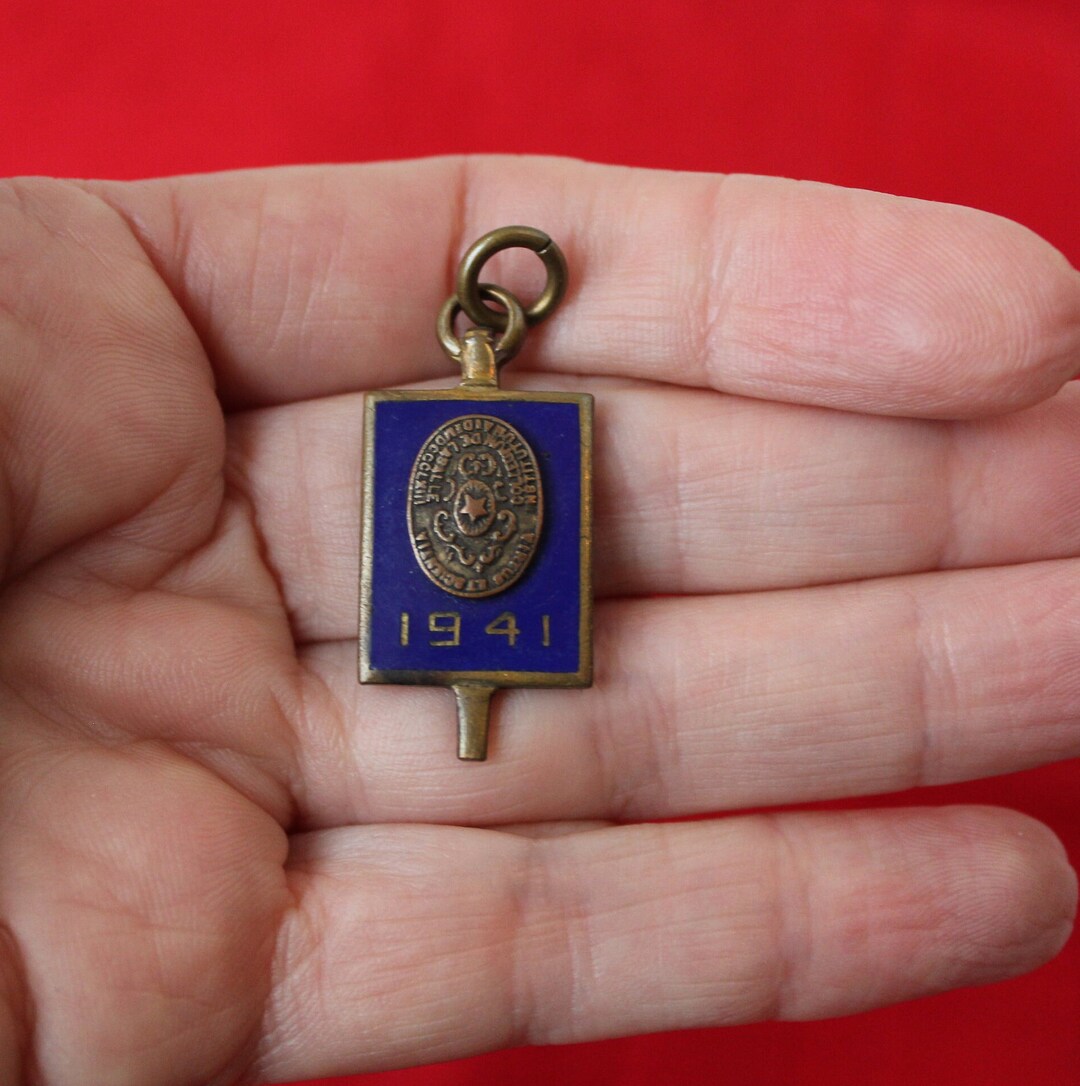 Vintage 1940s La Salle University Charm or Pendant, Academic La Salle ...