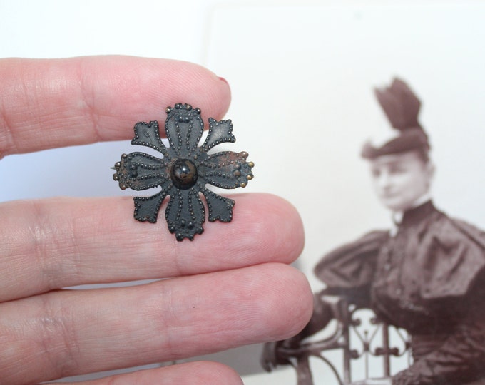 Antique 1800s Victorian Era Civil War Era Gothic Style Mourning Pin ...