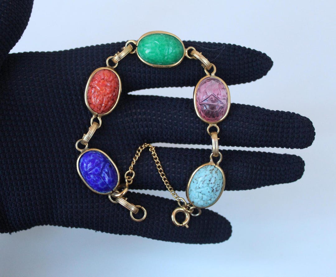 Vintage Mid Century 1960s Colorful Carved Scarab Bracelet With 5 Larger ...
